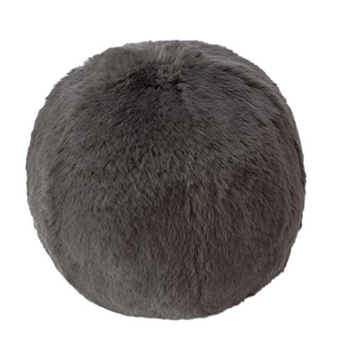 Snowball Accent Faux Fur Pillows by Evelyne Prelonge Paris - Amusespot ...